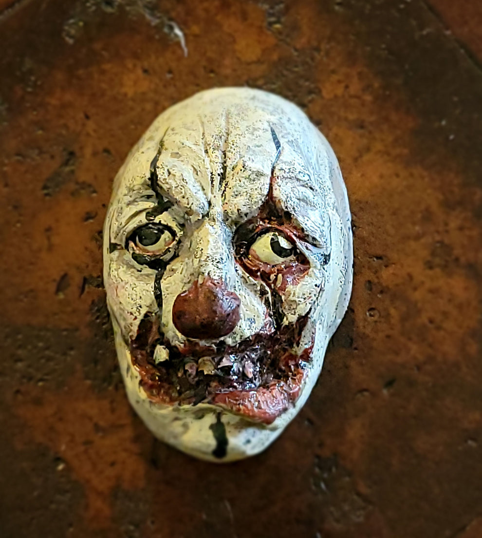 Smiley the Clown – cryptidcurosities